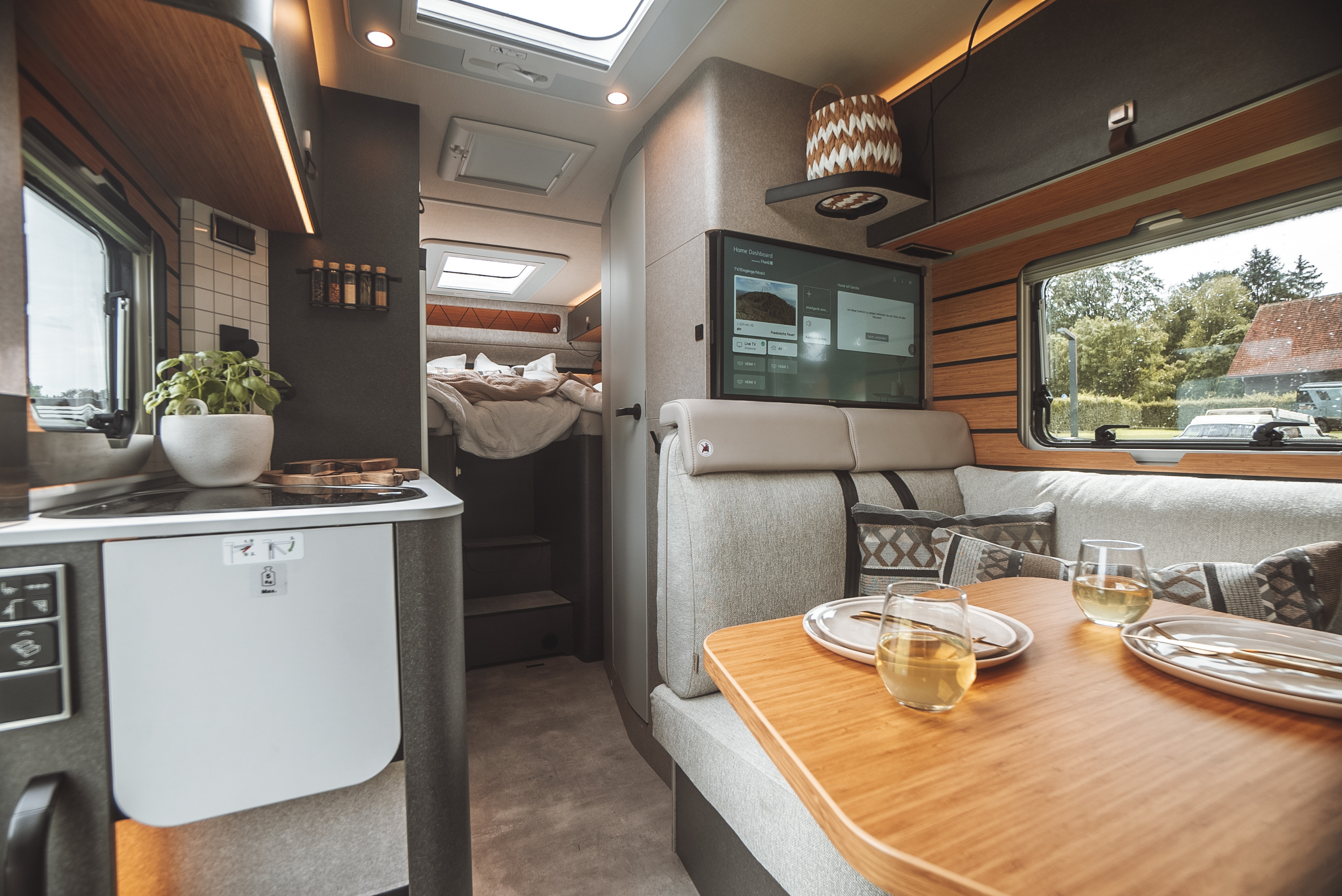 Unabhängig und stilvoll: Die neuen Modelle des Hymer ML-T und des Hymer ...