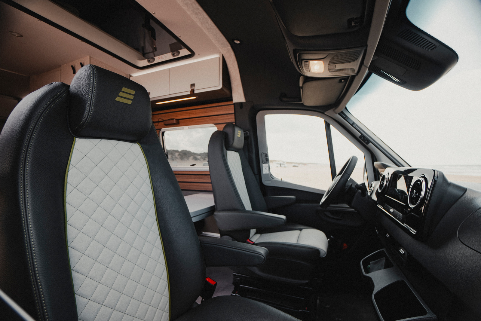 HYMER GC S CrossOver edition at a glance| HYMER campervan
