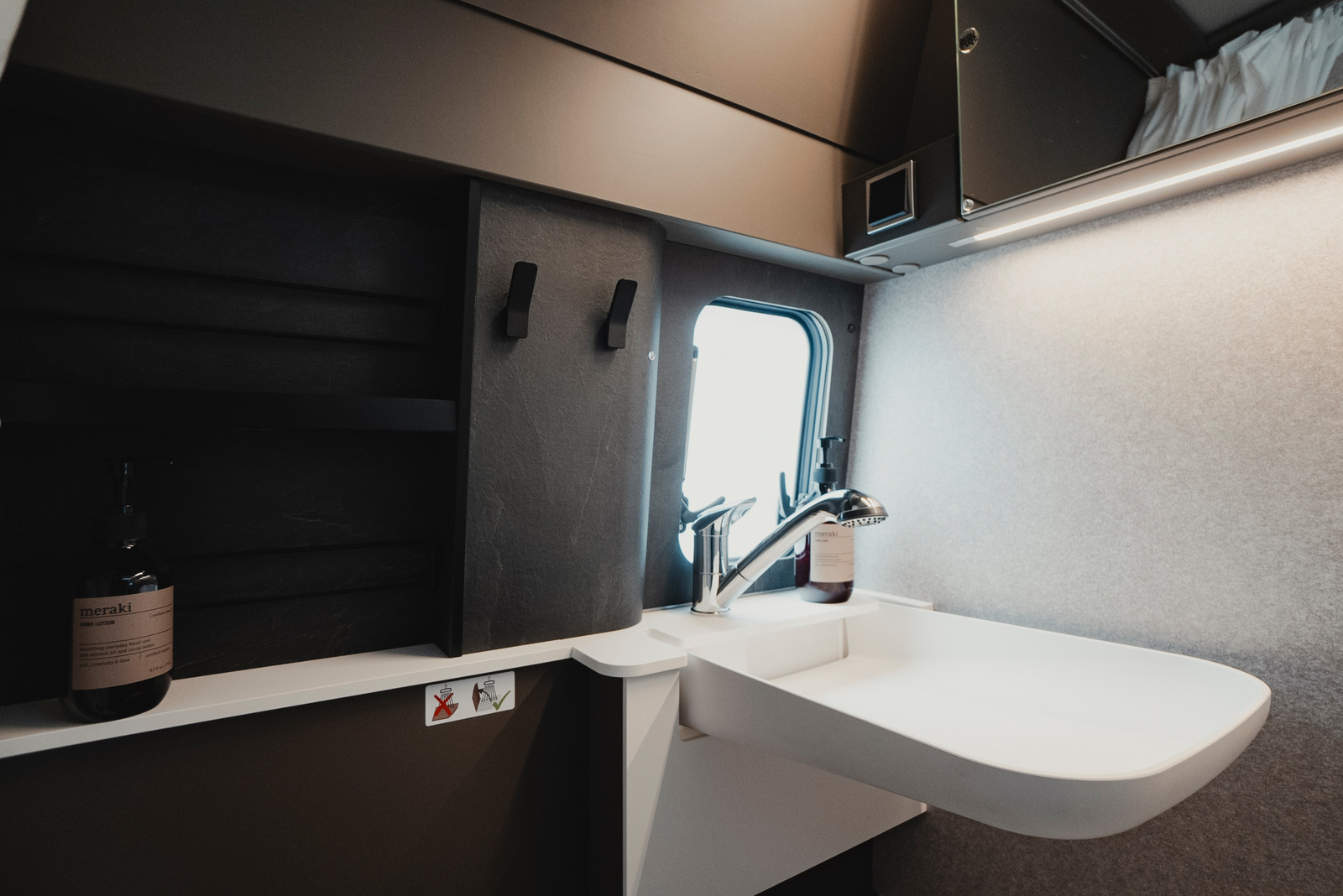 HYMER GC S CrossOver edition at a glance| HYMER campervan