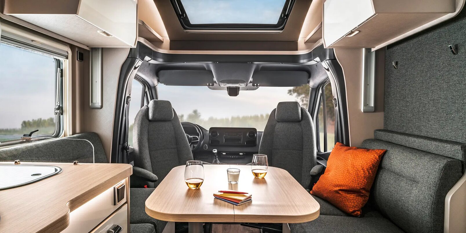Mercedes Wohnmobile von HYMER | Das Beste aus zwei Welten